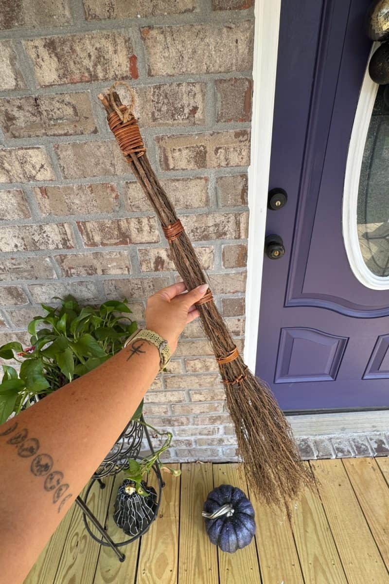 Cinnamon Broom Meaning: History, Folklore, and How to Use Them in Your ...
